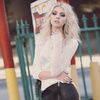 Picture of Taylor Momsen